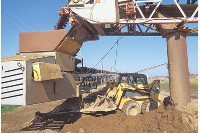 Controlling carryback at conveyor transfer points - Australian Bulk ...